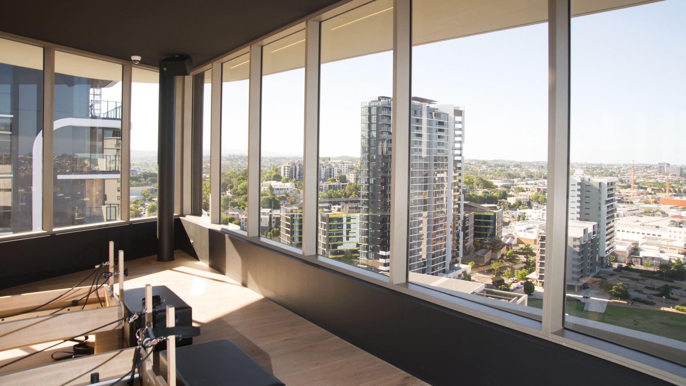 Commercial Frames | Bradnam's Windows & Doors