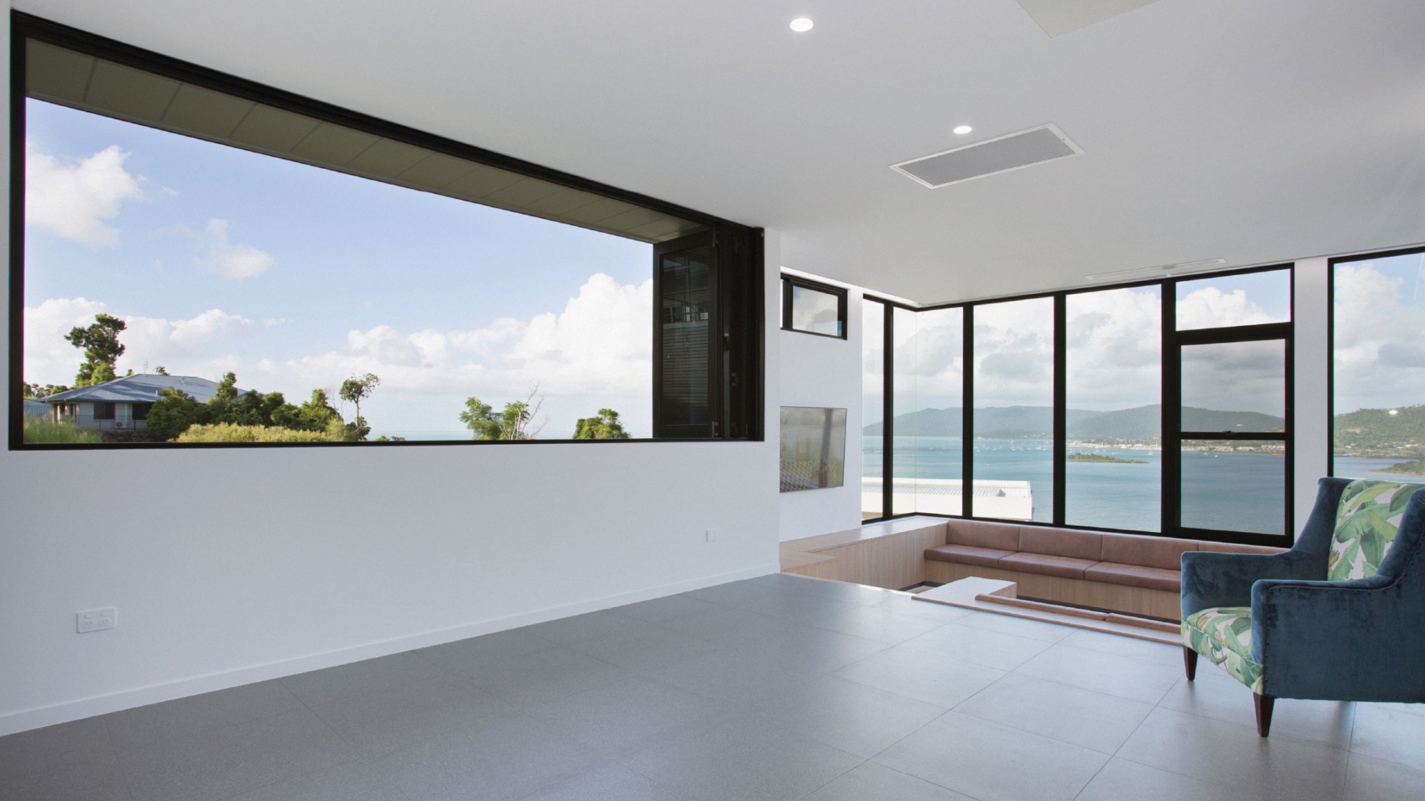 Aluminium Bi fold Windows | Bradnam's Windows & Doors