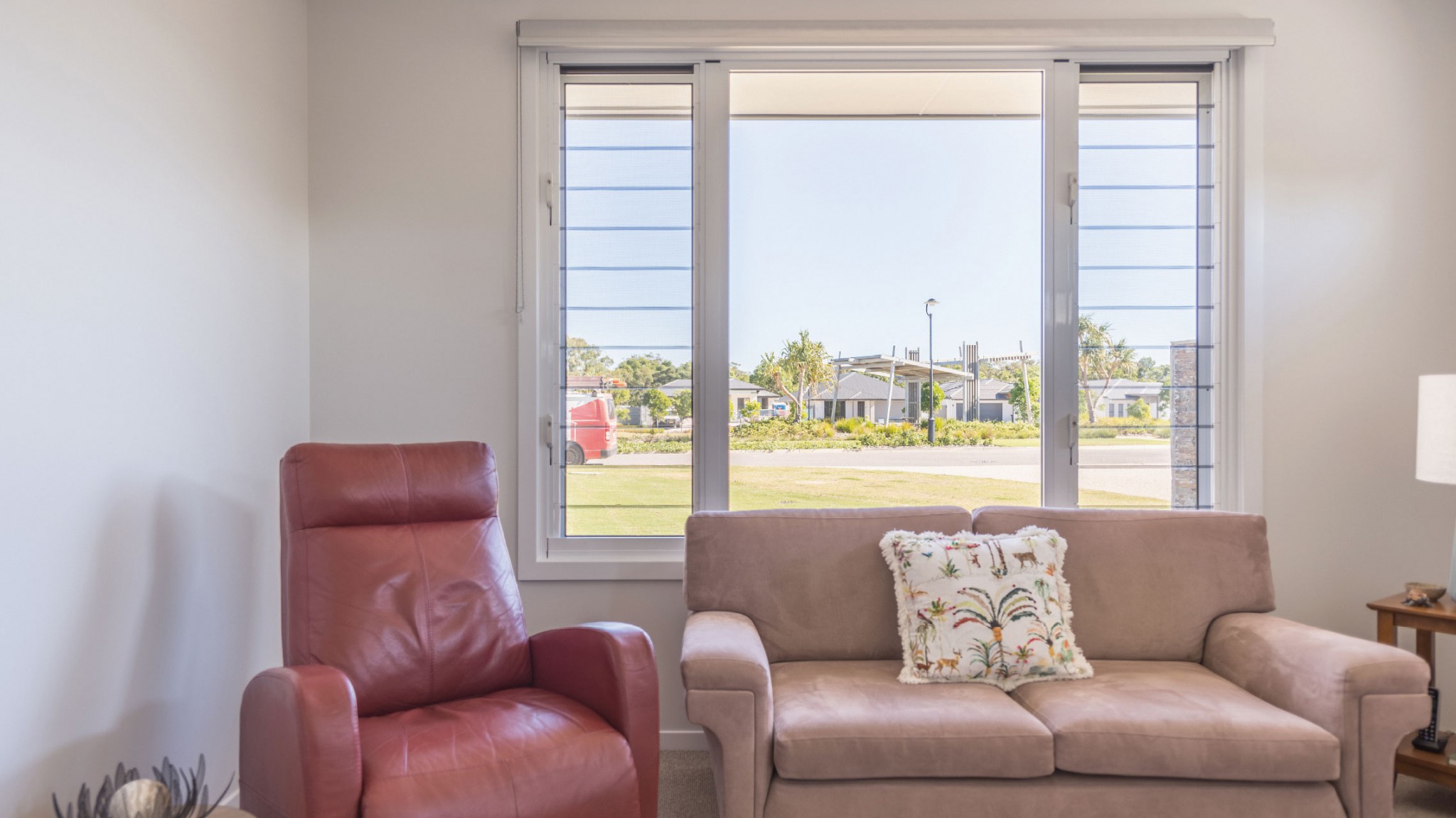 Louvre Windows - Bradnam's Windows & Doors