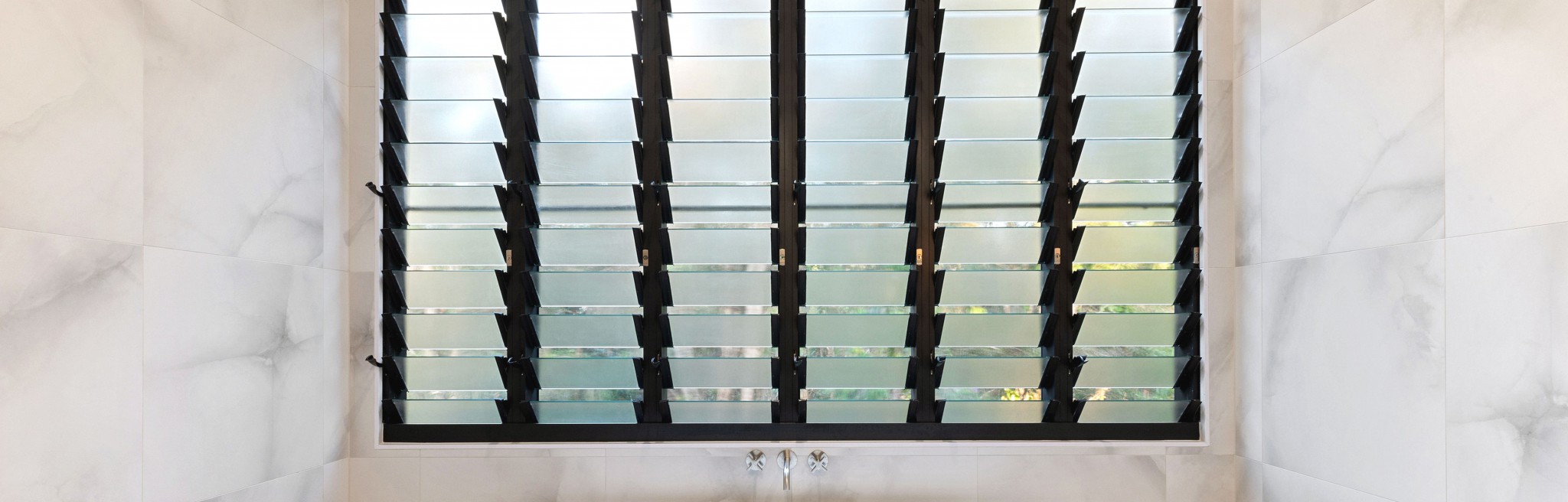 Louvre Windows - Bradnam's Windows & Doors