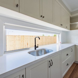 Aluminium Fixed Windows | Bradnam's Windows & Doors