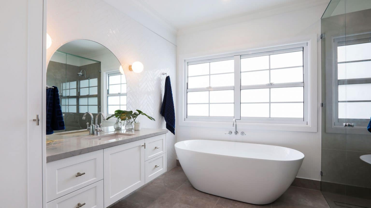 Achieve the Ultimate Hamptons Vibe | Bradnam's Windows & Doors