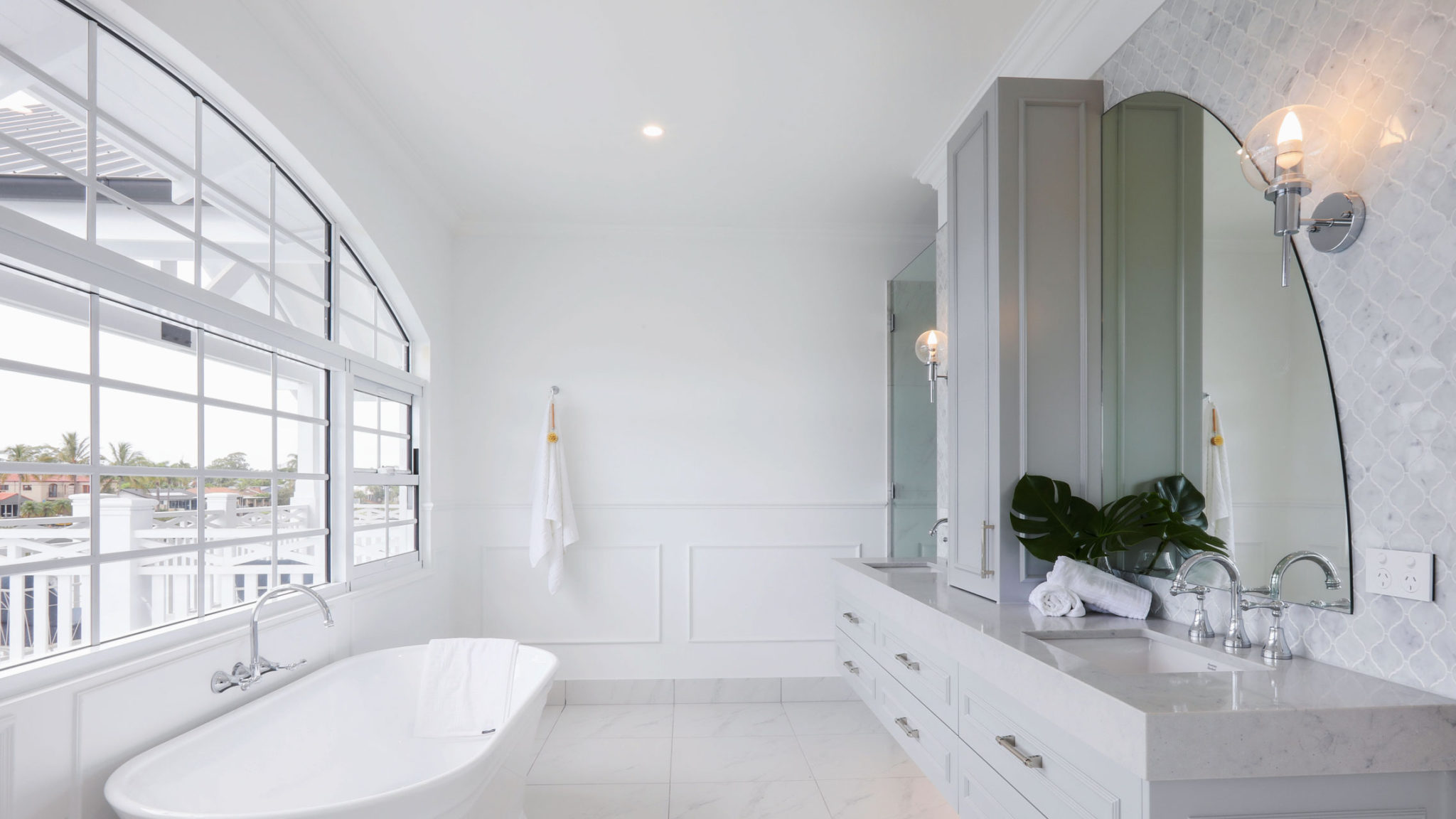 Achieve the Ultimate Hamptons Vibe | Bradnam's Windows & Doors