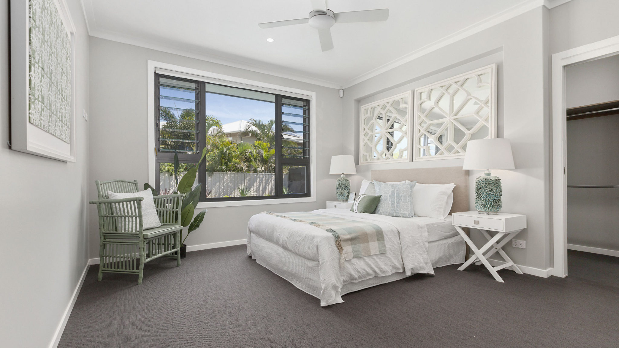 Aluminium Fixed Windows | Bradnam's Windows & Doors