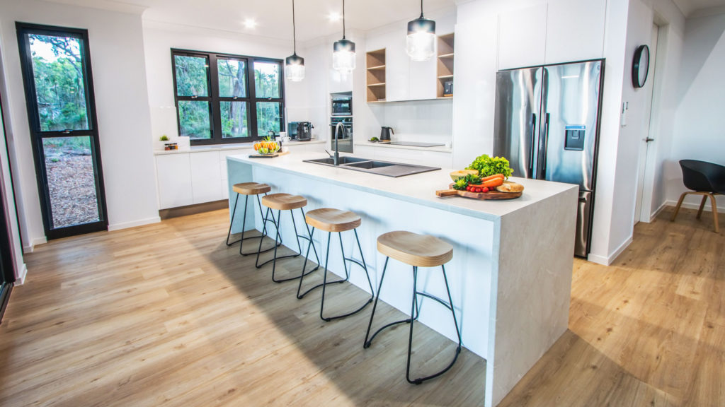 Aluminium Double Hung Windows - Bradnam's Windows & Doors
