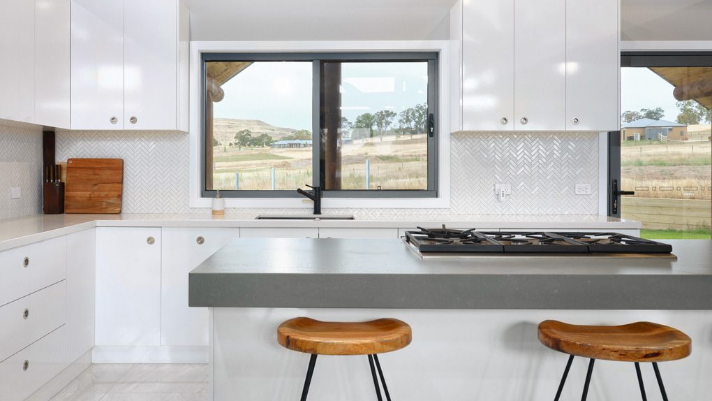 How To Choose Kitchen Windows | Bradnam's Windows & Doors