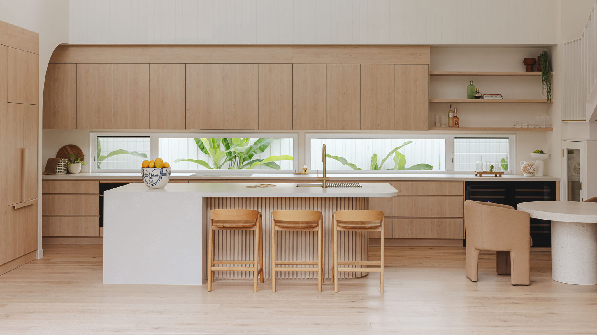 How To Choose Kitchen Windows | Bradnam's Windows & Doors