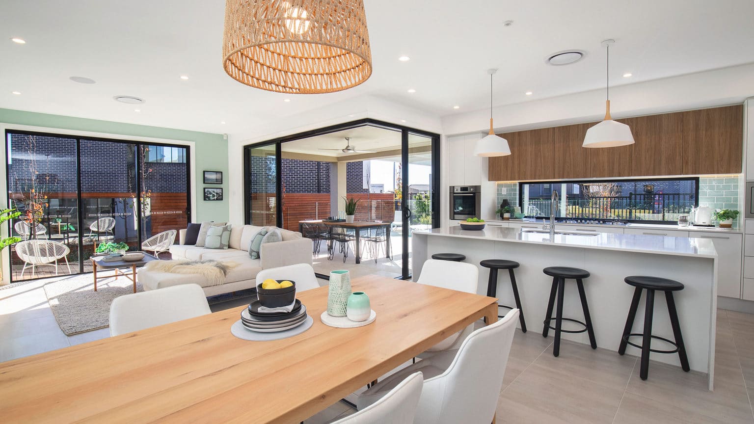 Corner Sliding Doors | Bradnam's Windows & Doors