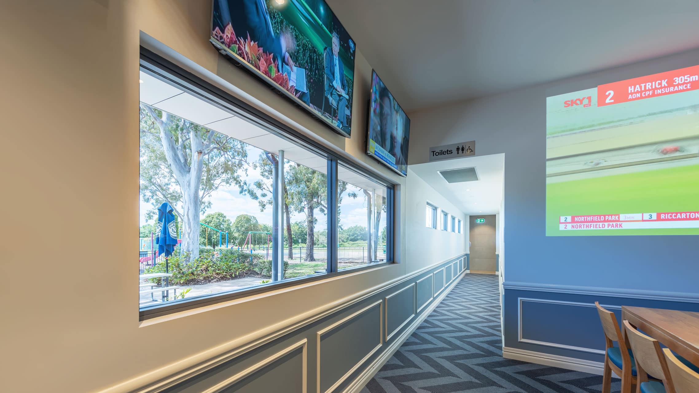 Commercial Frames | Bradnam's Windows & Doors