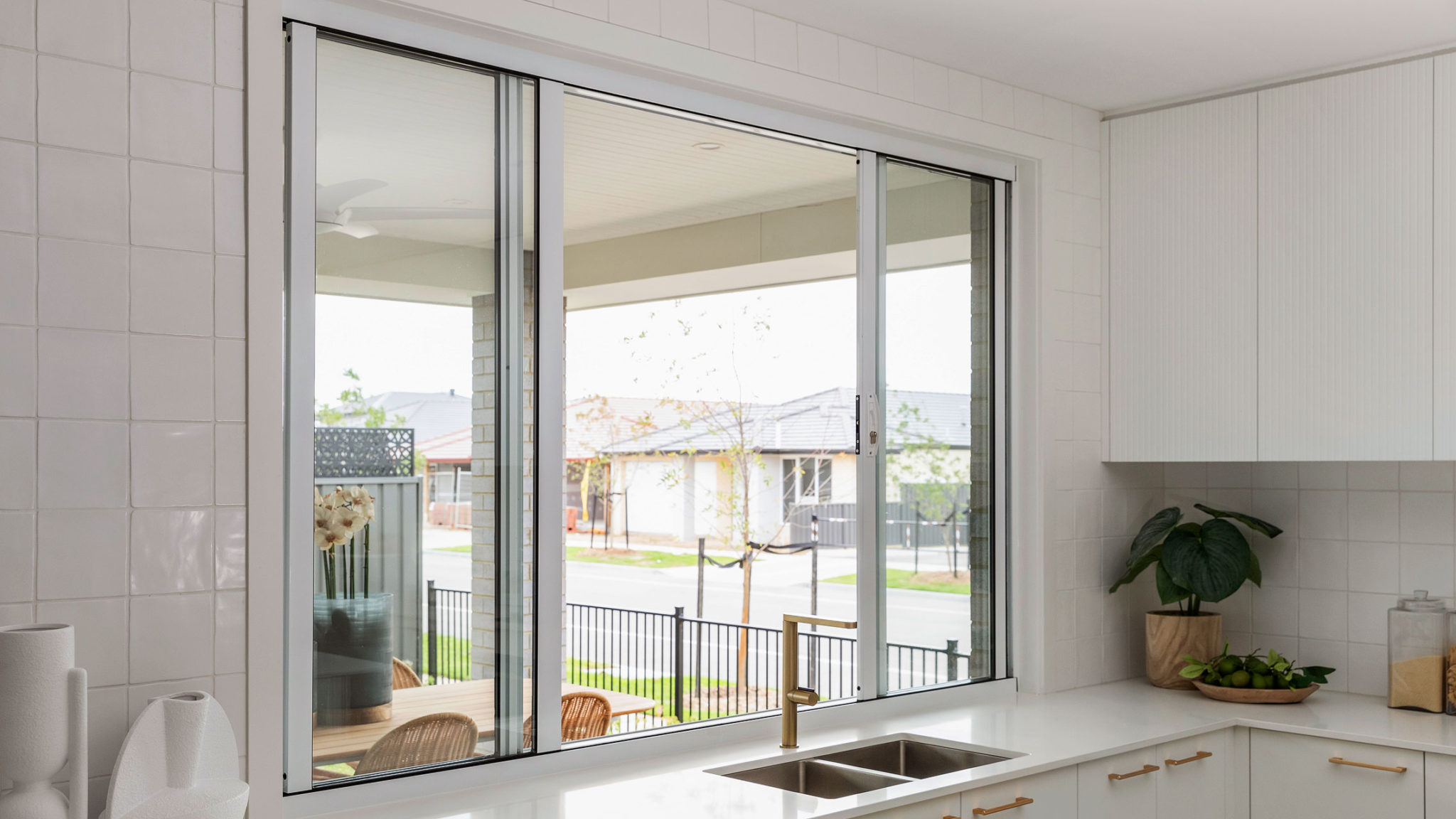 Aluminium Sliding Windows - Bradnam's Windows & Doors