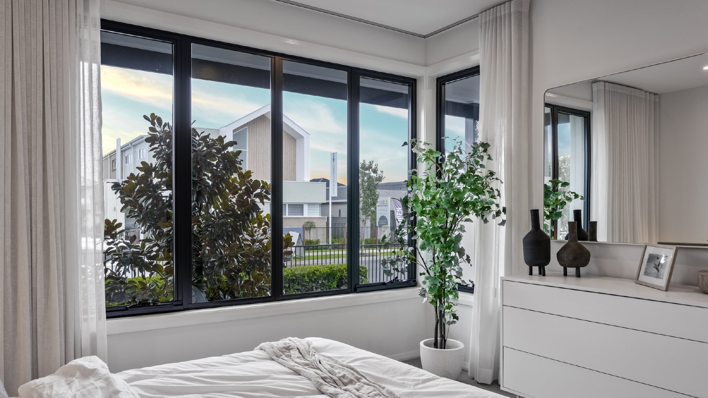 Aluminium vs uPVC vs Timber | Bradnam's Windows & Doors